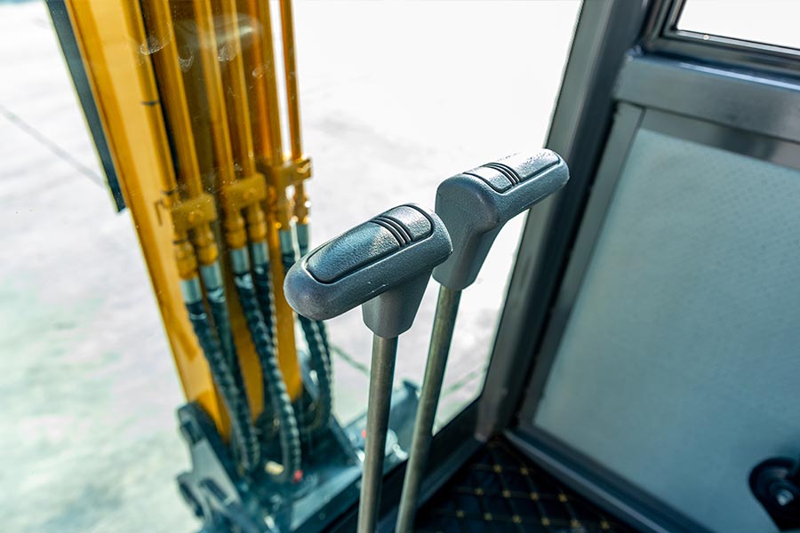 HW-25 Crawler Excavator - Construction Machinery & Equipment for Sale ...